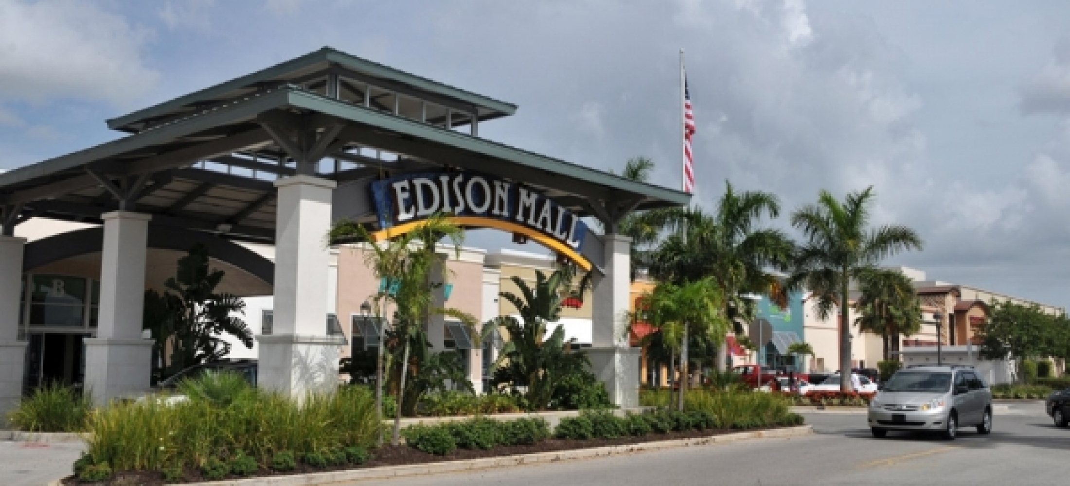 Edison Mall – Oak Haven